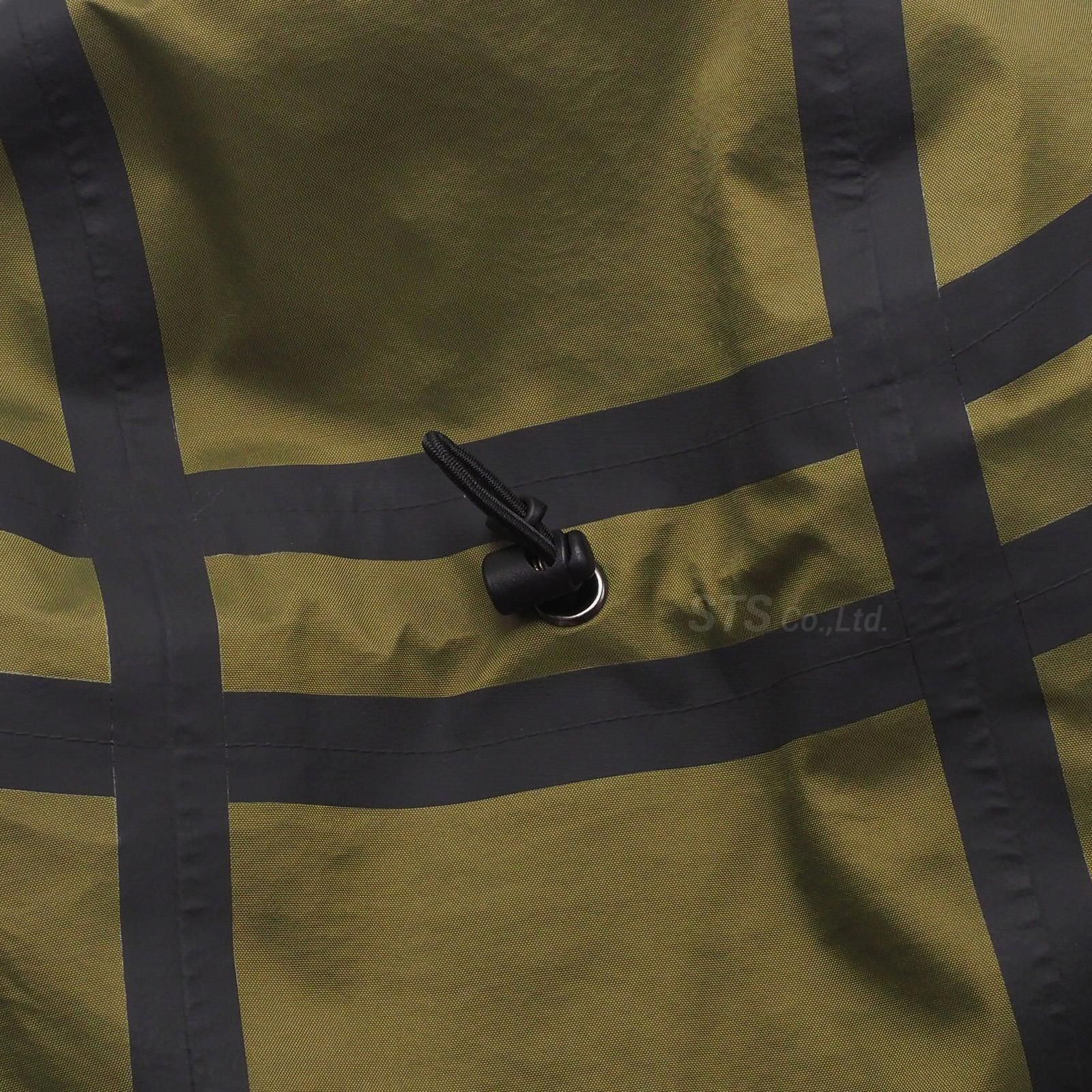 Supreme/The North Face Summit Series Outer Tape Seam Jacket Supreme/The North Face Summit Series Outer Tape Seam Jacket